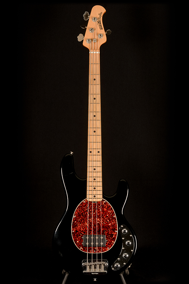 Music Man Stingray Bass Black 2006 | Woodstock Guitars