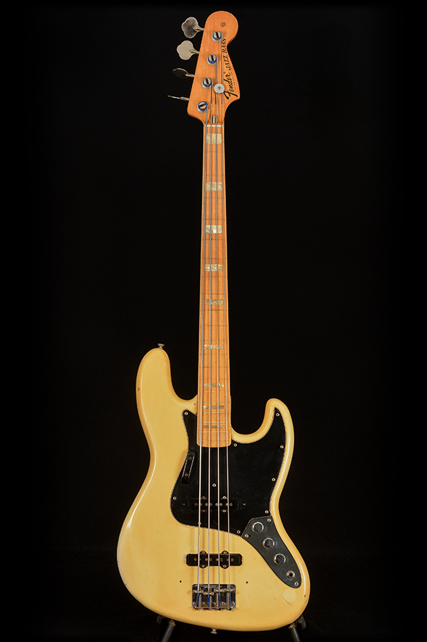 Fender Jazz Bass Fretless Olympic White 1975 | Woodstock Guitars